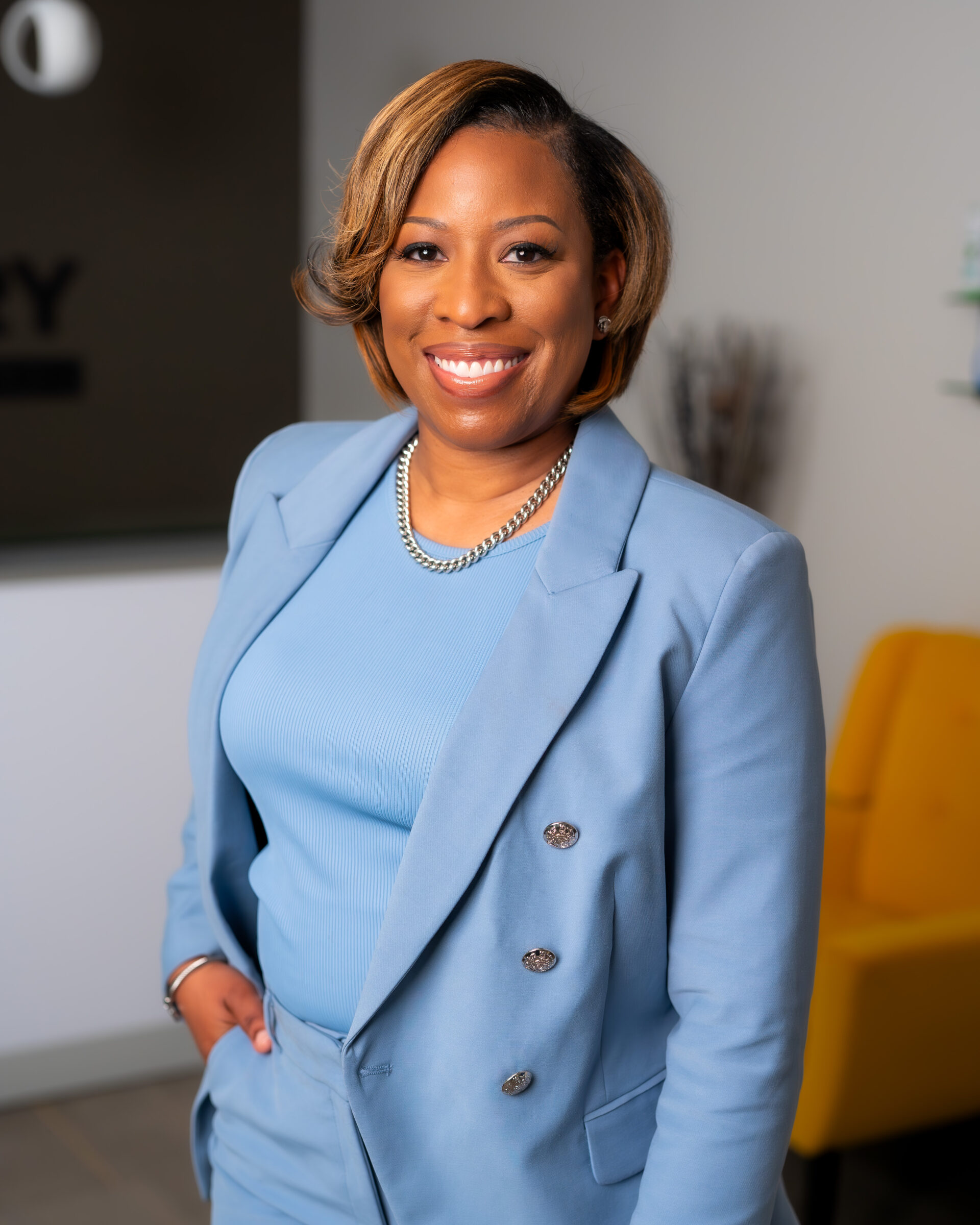 QLOSI™ EyeQ Formulation: Performance, Convenience, and Customization ...